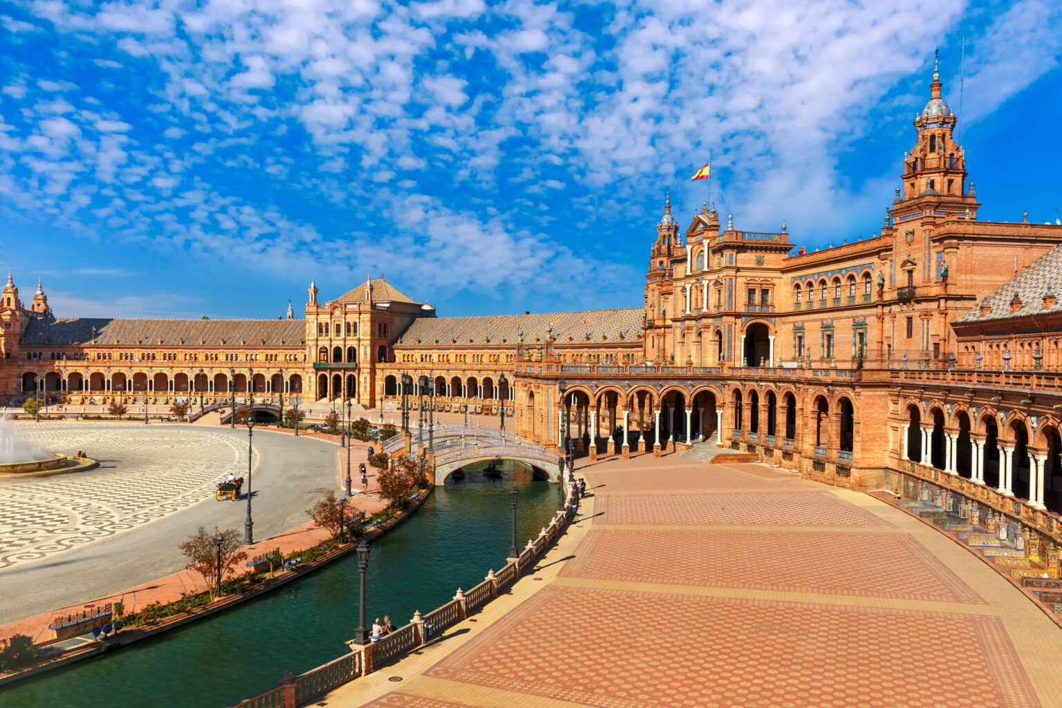 Die Top 10 Andalusien Sehenswürdigkeiten in 2026 • Travelcircus